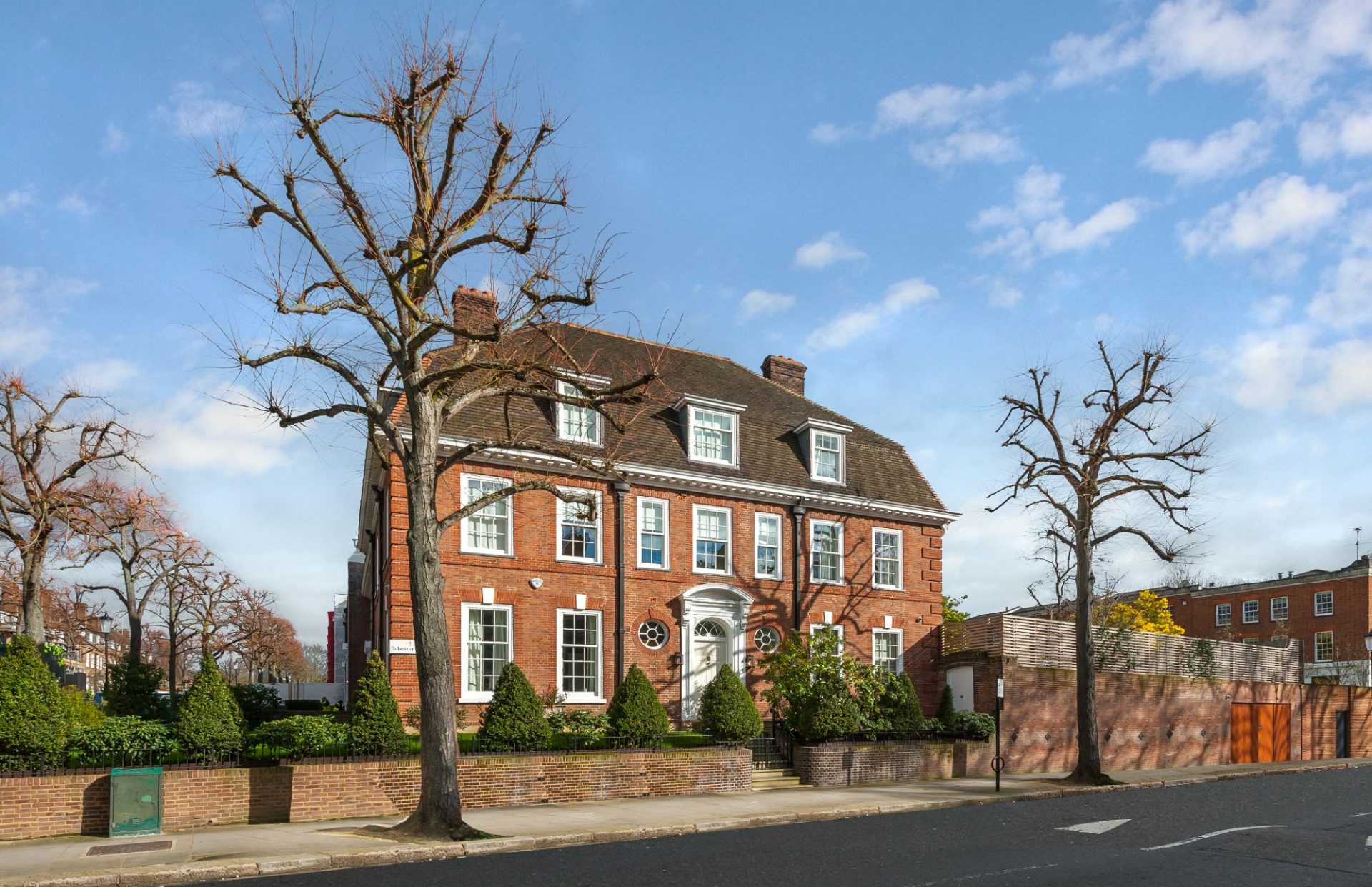 Ilchester Place, W14 – Milton Stone