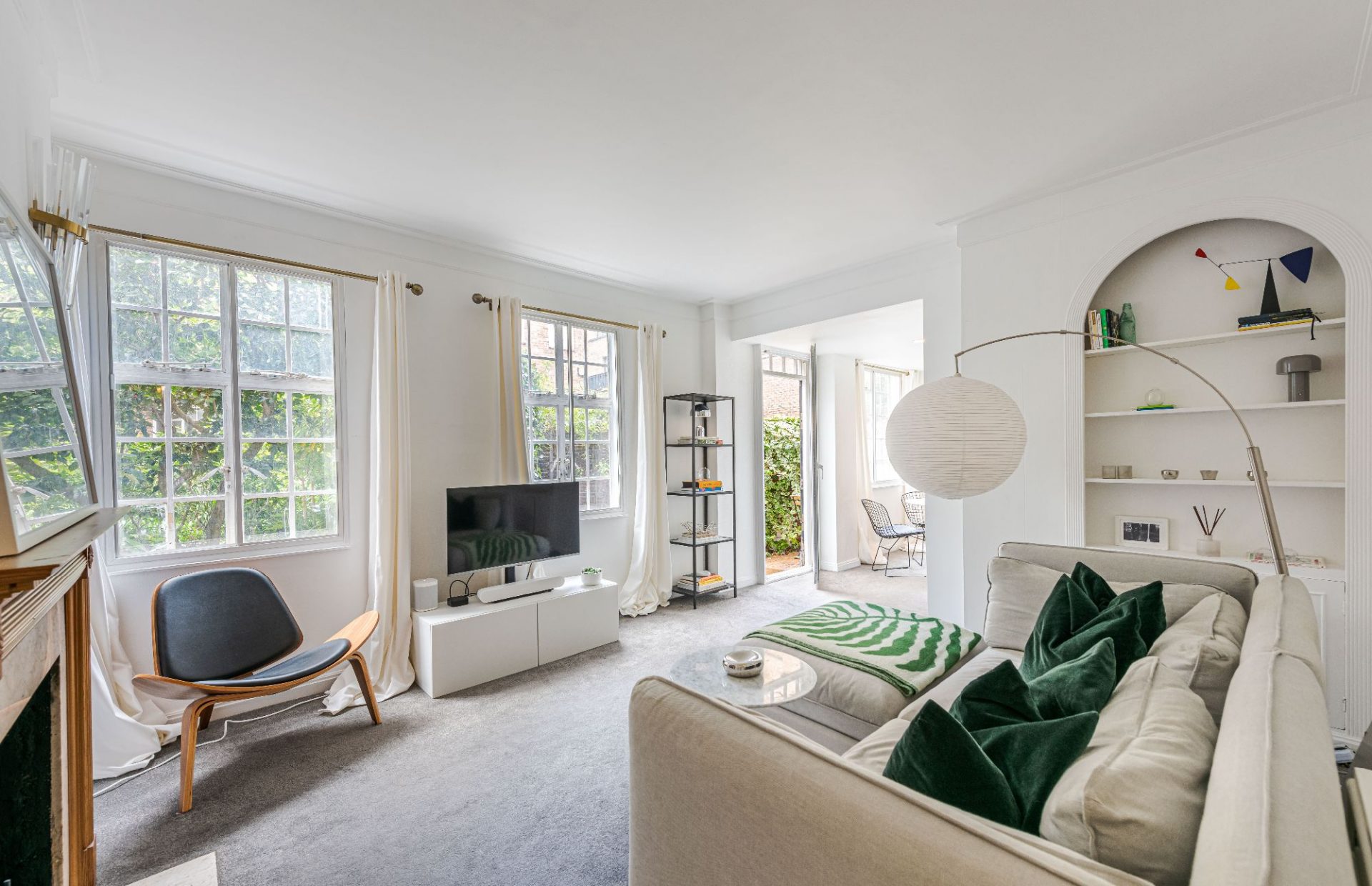 Kings Court South, Chelsea Manor Gardens, London – Milton Stone