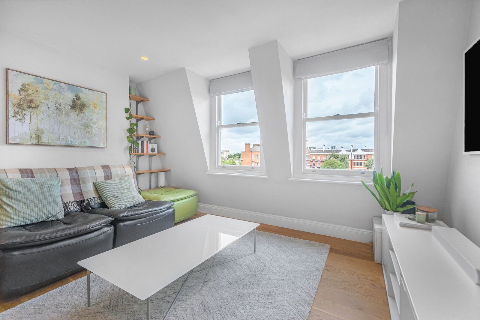 Penywern Road, London – Milton Stone